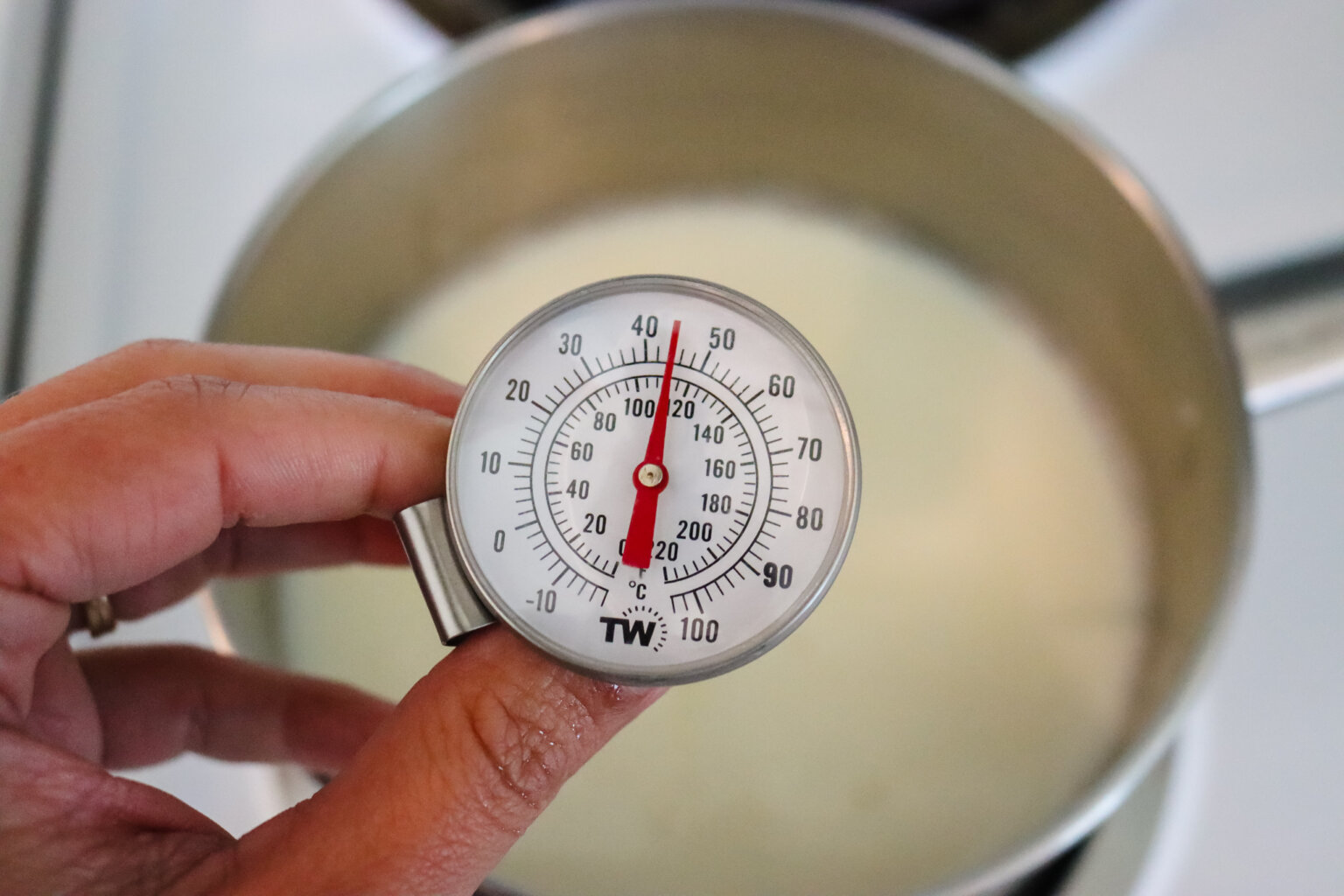 How to Make Homemade Yogurt That's Thick and Creamy